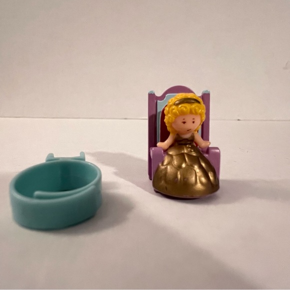 Toys | 199 Vintage Polly Pocket Bluebird Pollys Princess Throne Ring ...